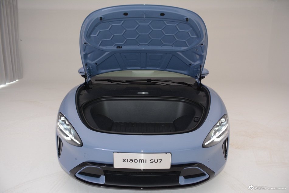 【小米汽车2024款小米SU7 700km 后驱长续航智驾版】报价_参数_图片 – 新浪汽车