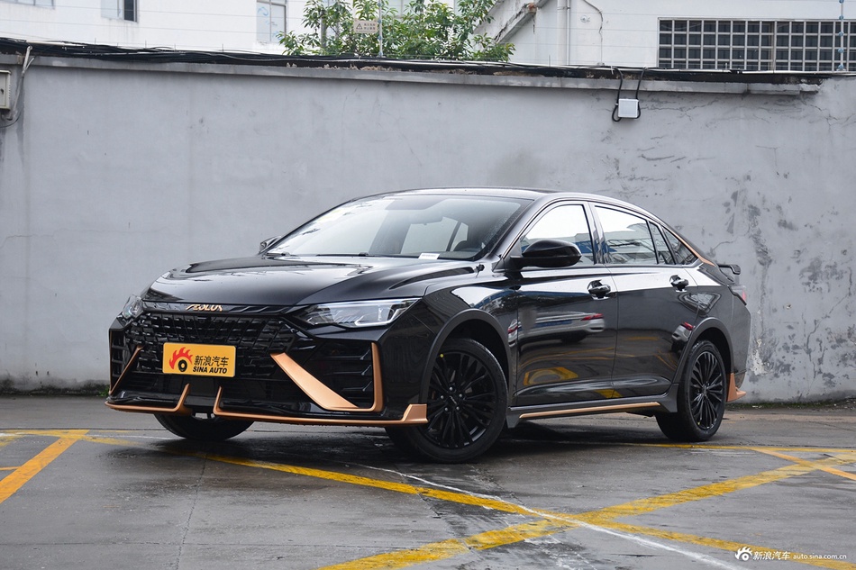 东风风神2022款奕炫MAX 1 5T 超帅潮爸版报价 参数 图片 新浪汽车